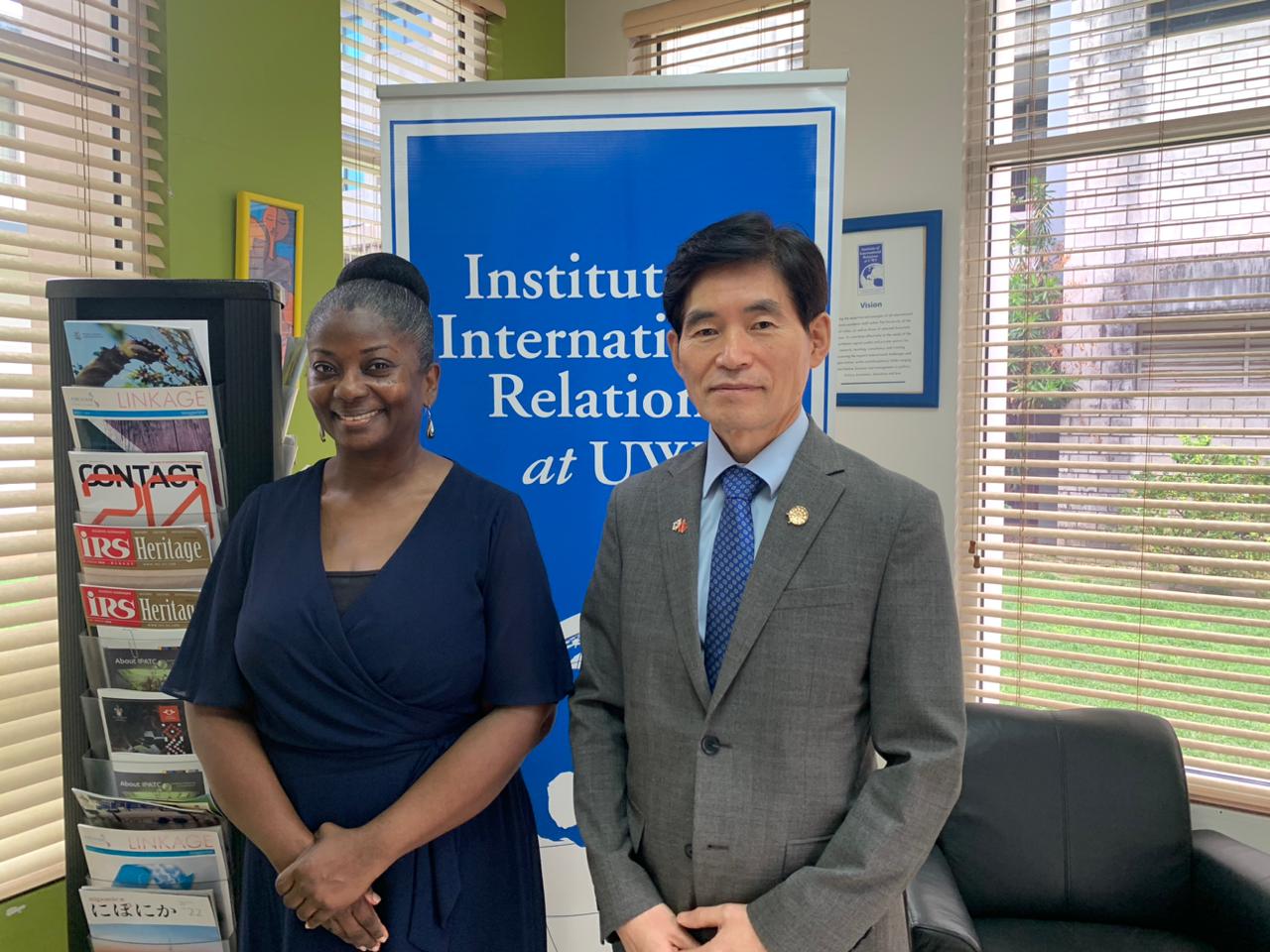 Ambassador Kwon meets with Annita Montoute, Director of the Institute ...